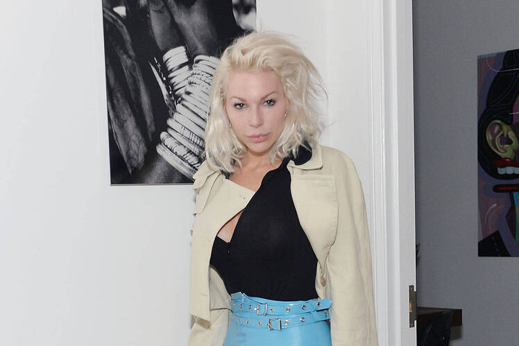 Joyce Bonelli is Engaged — See Her Huge Ring! - InTouch Weekly | In ...