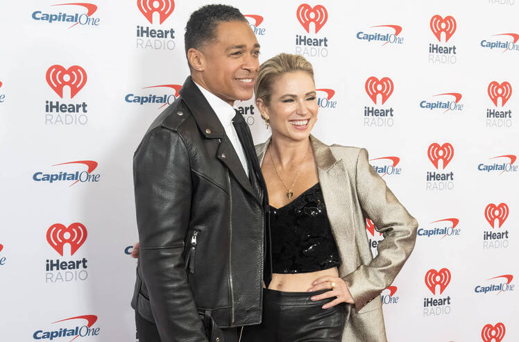 Amy Robach Gave ‘Zero F--ks’ After T.J. Holmes Relationship Reveal | In ...